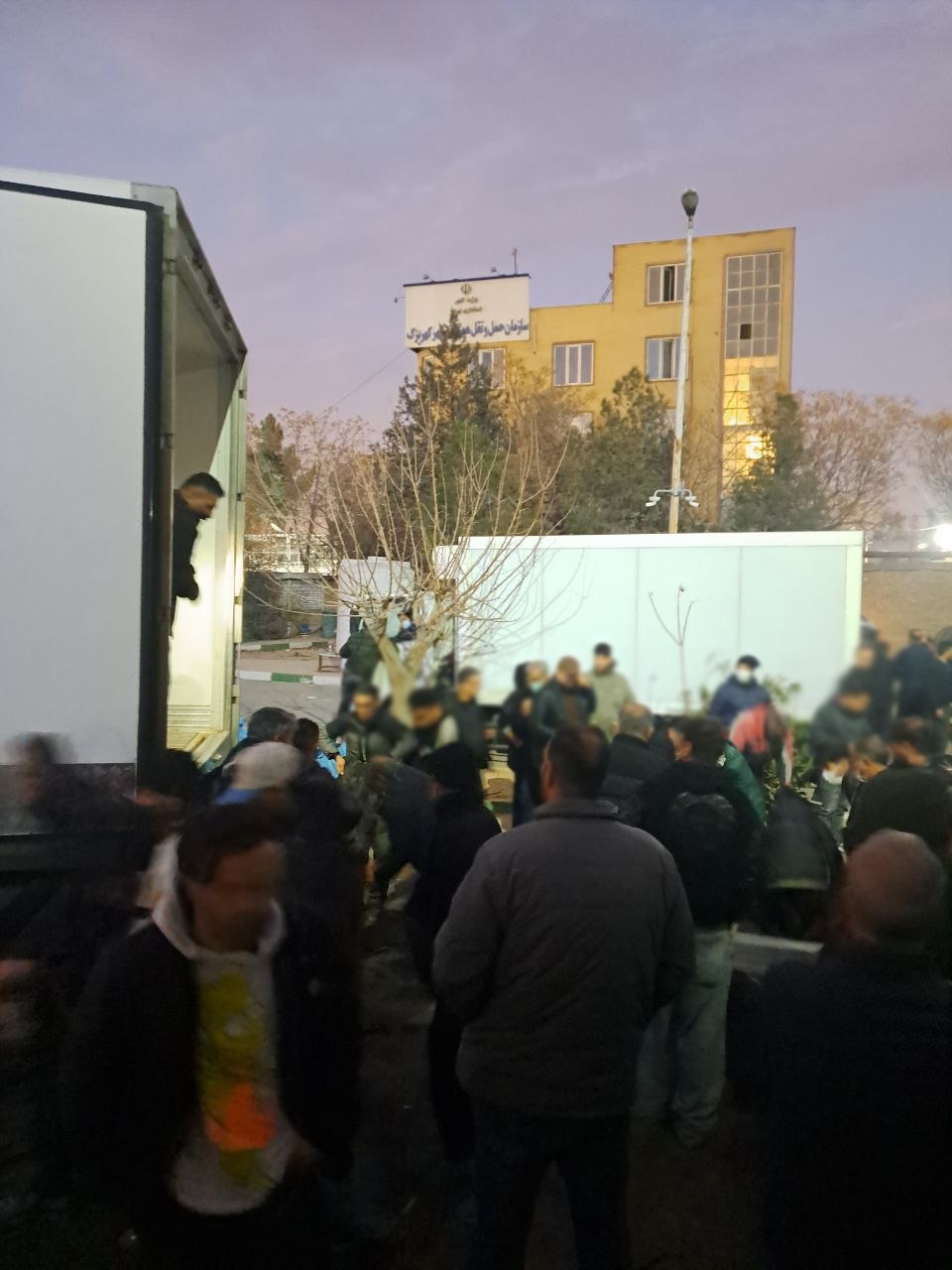 Political massacre in Iran; 3,000 protesters killed and the Imminent ...